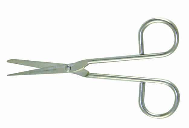 Disposable Scissors straight sharp blunt 5-1/2" - AA604 | Mopec