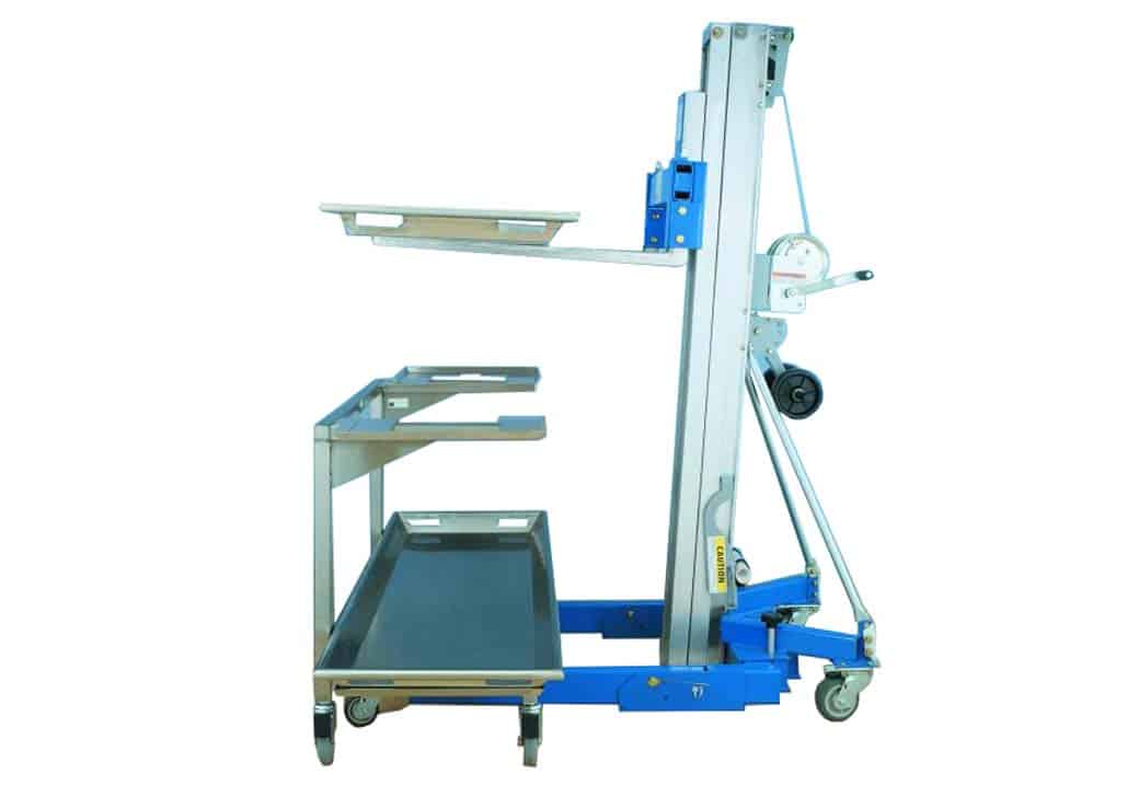 Hand Cranked Lift For Warehouse